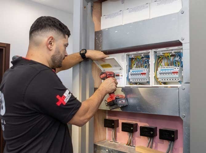 Reliable Electrical Rewiring Services in Camden | RCD ELECTRICAL